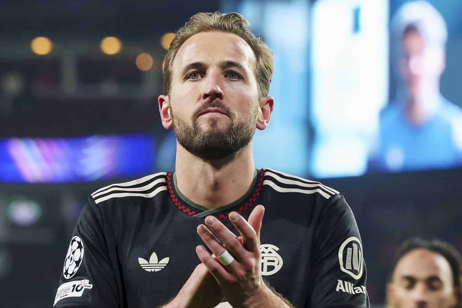 Kane praises Bayern after CL league phase: "We had to go the hard way ...