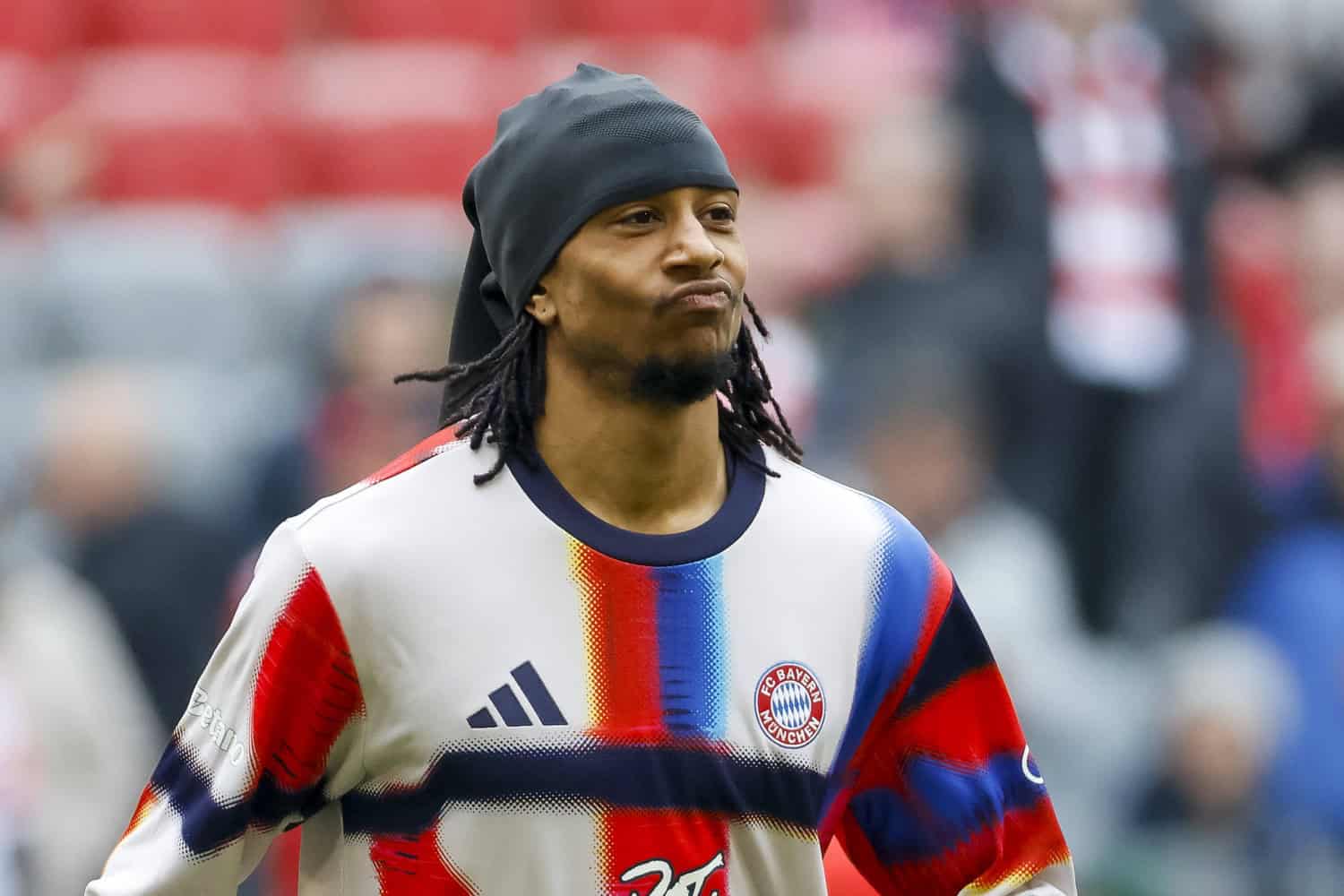 Despite FC Bayern's no: Liverpool continue to dredge up Olise ...